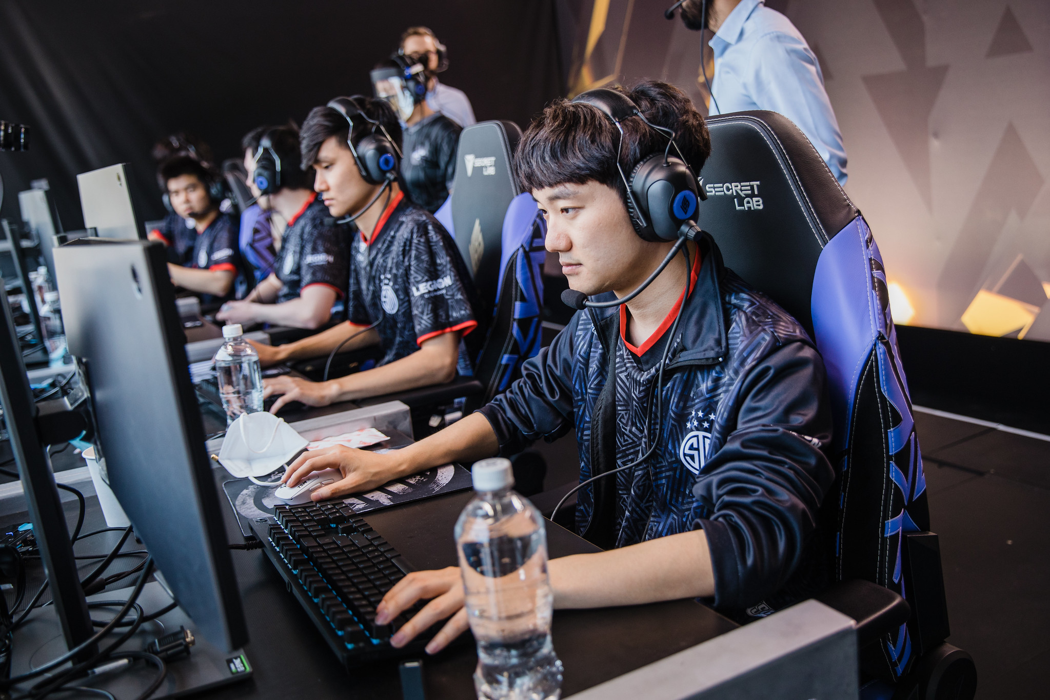 LCS Playoff Picture: Title contenders, Challengers and Underdogs ...