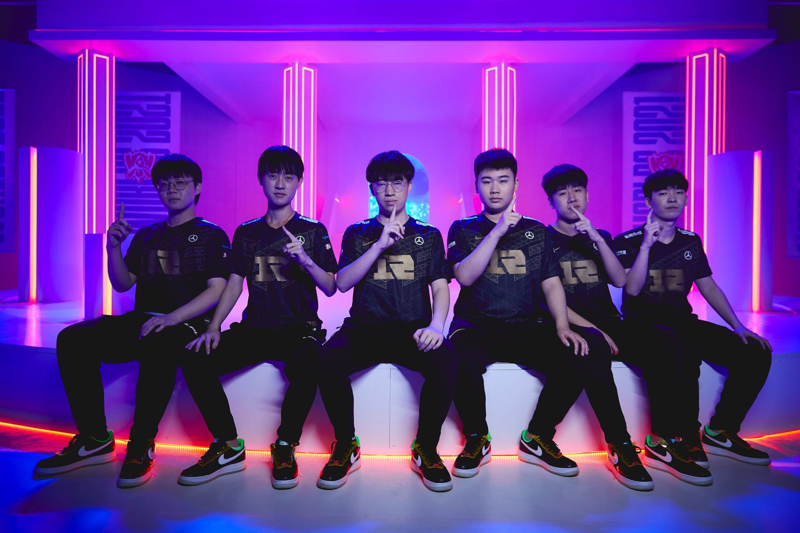 Here are the eight teams in the 2021 Worlds quarter-finals – Esports ...