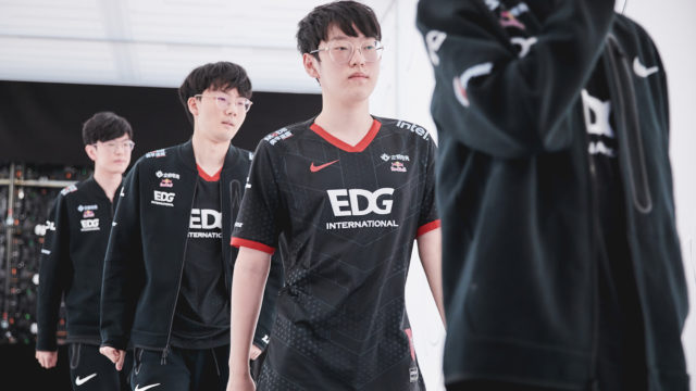 EDG defeat Gen.G 3-2 to advance to grand finals against DWG KIA ...