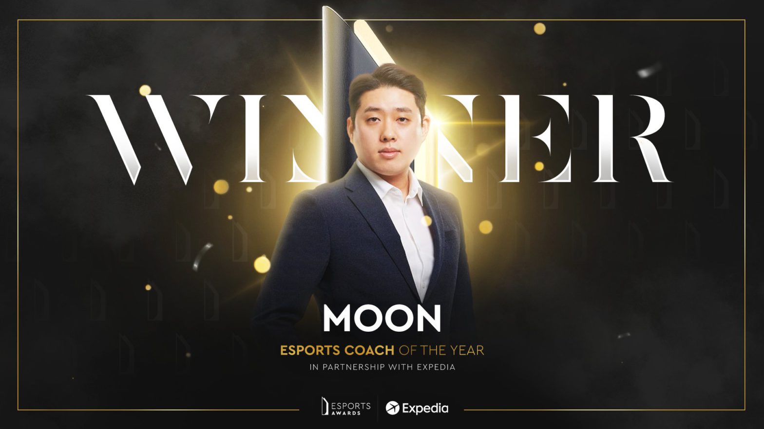 Moon wins the Esports Coach of the Year at the 2021 Esports Awards ...