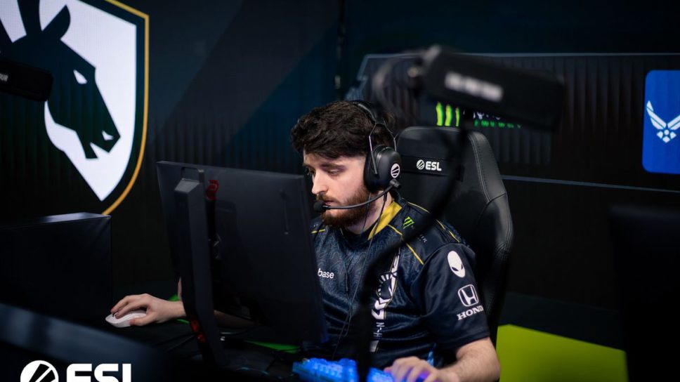 NAF’s CS: GO Crosshair and viewmodel settings – Esports | Esports.gg