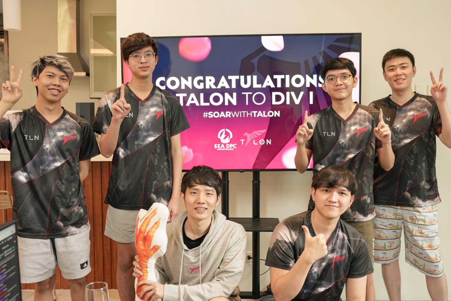 Talon.Sophy: “I’m very proud of SEA. I love SEA so much. I would do ...