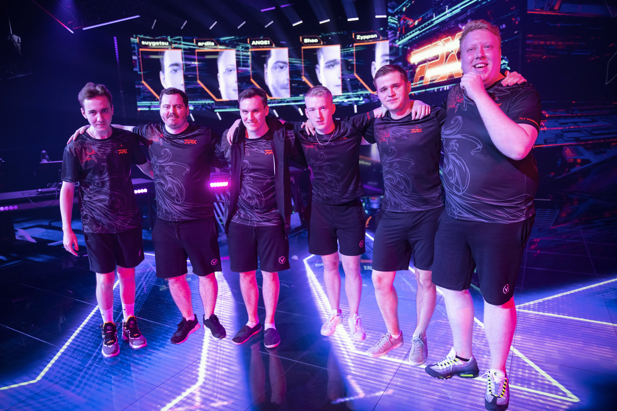 FPX snap 4-match losing streak against Fnatic to book their place in ...