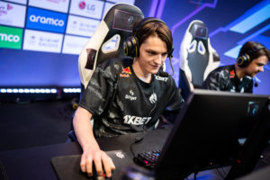 DOTA 2 – Esports | Esports.gg