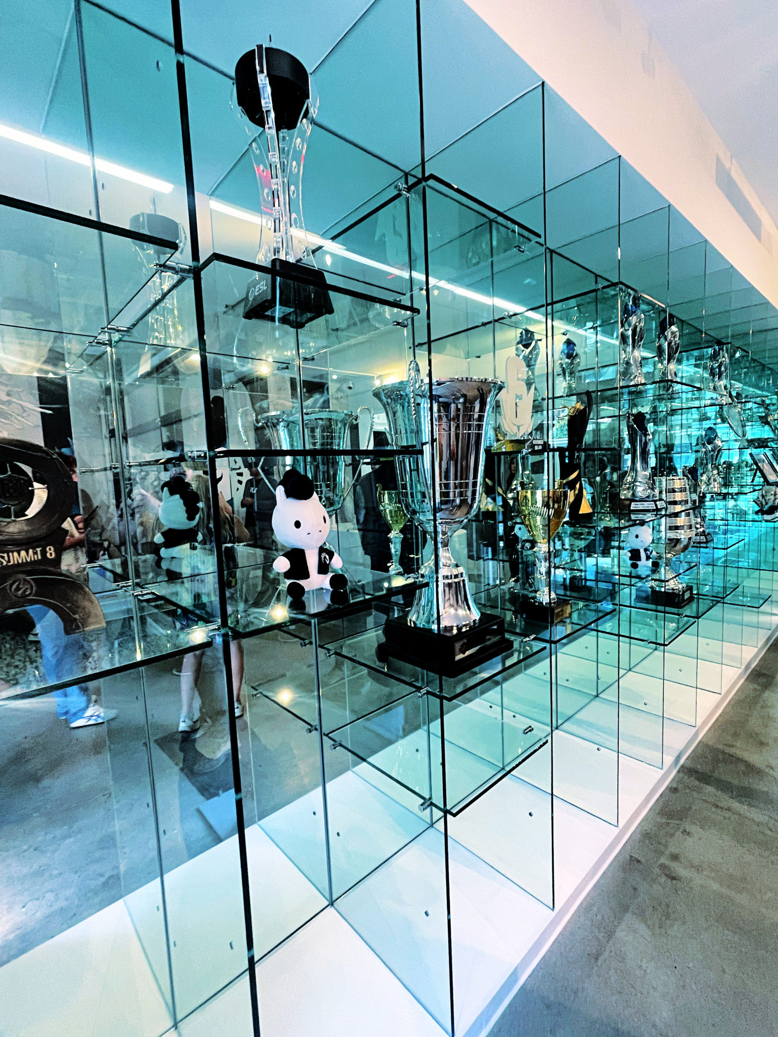 Team Liquid reinforces brand values with Alienware facility remodel ...