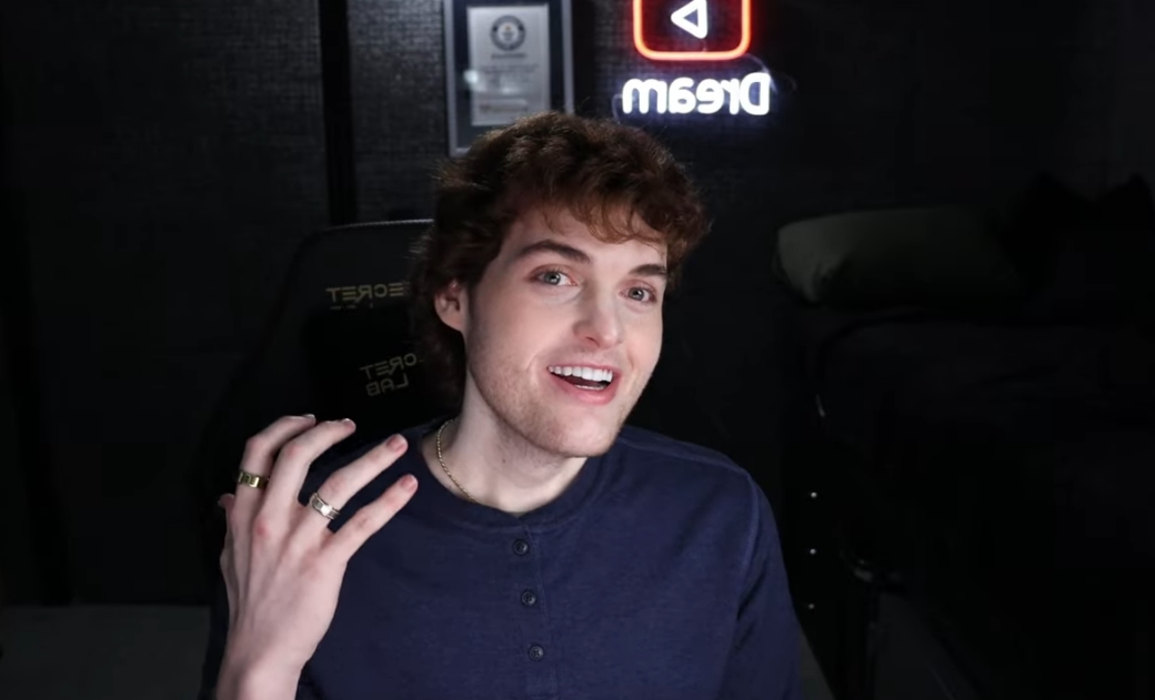 Minecraft YouTuber Dream face reveal, announces change in future ...