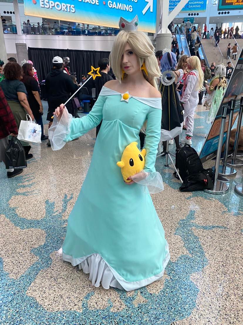 Some of the best cosplays at Los Angeles Comic Con 2022 – Esports ...